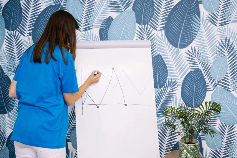 35 Exciting Team Building Games To Improve Collaboration