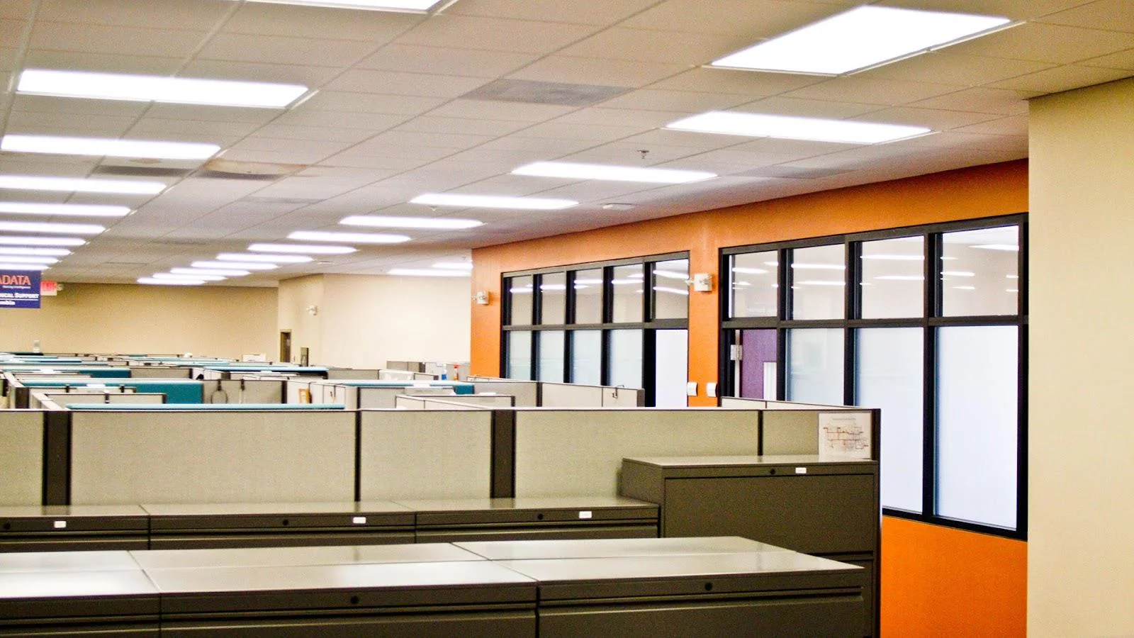 5 Proven Strategies To Avoid Distractions At Work And Stay Focused